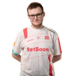 Boombl4 - конфиг, прицел и настройки CS2 (Апрель 2025)