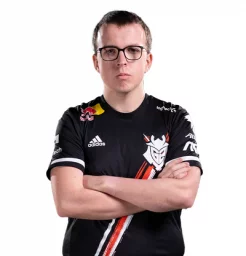 AmaNEk - конфиг, прицел и настройки CS2 (Апрель 2025)